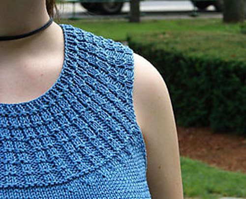 Ravelry: Broken Rib Tank pattern by Kristen TenDyke