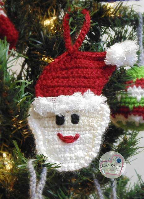 Ravelry: Santa Face Ornament pattern by Kristi Simpson