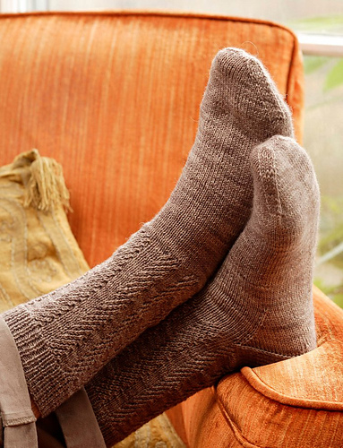 Ravelry: Classic Socks pattern by Kristin Spurkland