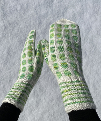 Ravelry: Window Mittens (vettlingar) pattern by Kristin Ornolfsdottir