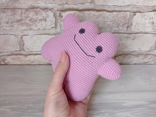 Ravelry: pokemon ditto plush pattern by Kseniia Dronova