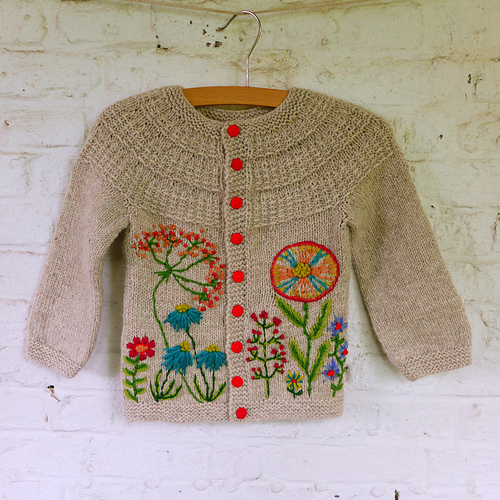 Ravelry: Hyphen pattern by Lisa Chemery
