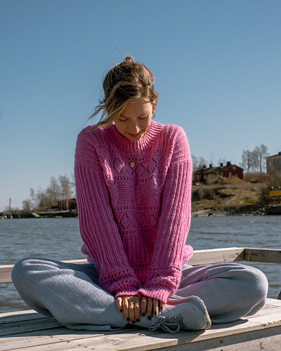 Ravelry: Salty Days Sweater pattern by Veronika Lindberg