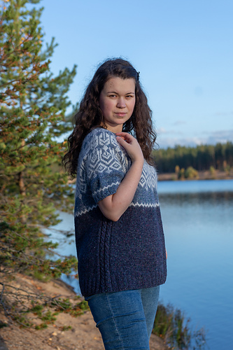 Ravelry: Jumper Nadia pattern by Elena Lebedeva
