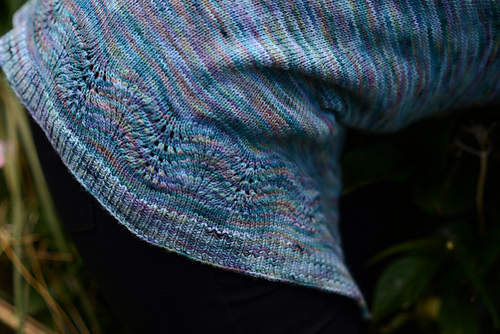 Ravelry: Ripple and Bloom pattern by Ailbíona McLochlainn
