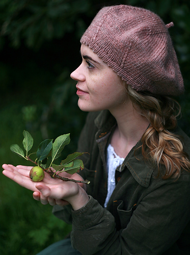 Ravelry: Stalk and Pip Beret pattern by Ailbíona McLochlainn