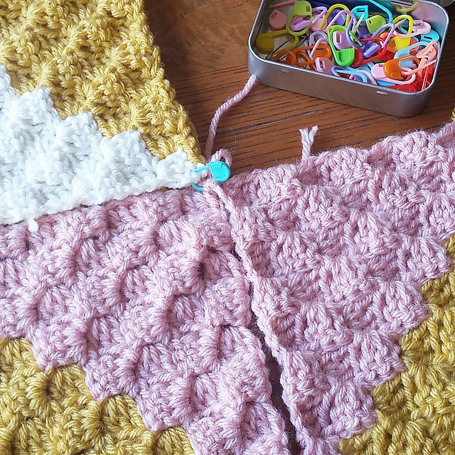 Ravelry: LBK63's Tri Color Chevron