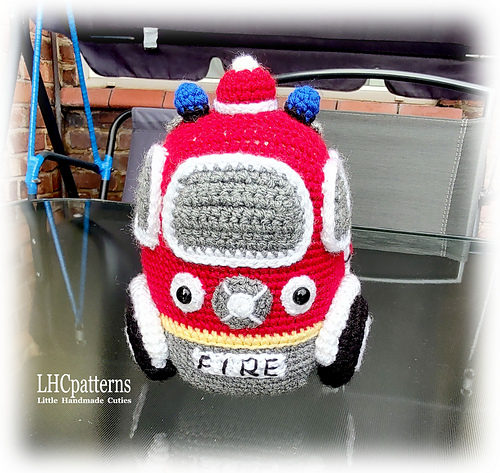 Ravelry: Fire Engine / Fire Truck pattern by Kristine Kuluka