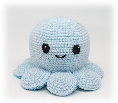 Ravelry: Reversible Octopus pattern by Kristine Kuluka