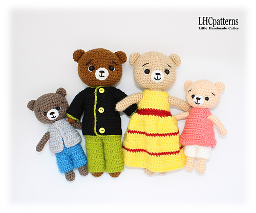 Ravelry: Bear Family pattern by Kristine Kuluka