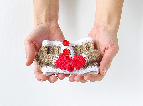 Ravelry: Crochet Hug Mug Cozy pattern by Tanya Eberhardt
