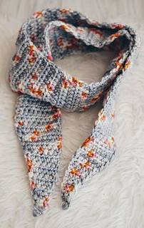 Ravelry: Tipped Scarf pattern by Tanya Eberhardt