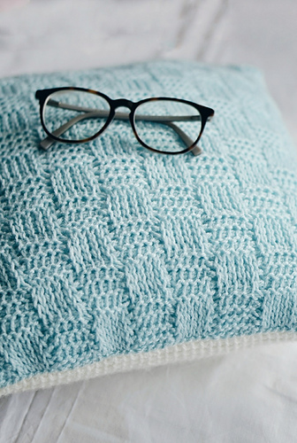 Ravelry: Basketweave Pillow pattern by Tanya Eberhardt