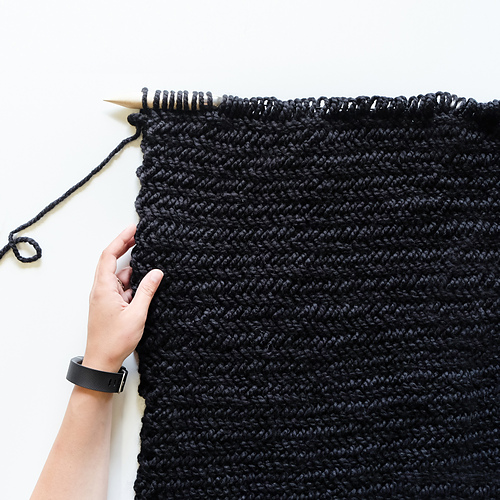 Ravelry: Chunky Herringbone Blanket pattern by Alison Abbey