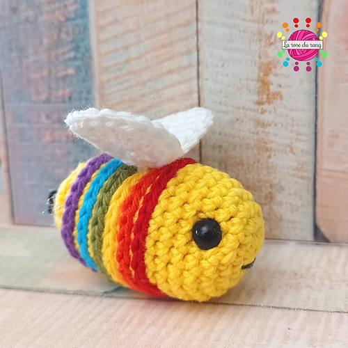 Ravelry: Tiny Bee pattern by Karine Larose