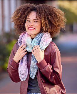 Ravelry: Slip Stitch Edge Scarf pattern by Tori Gurbisz Chapel