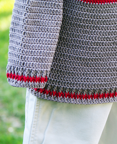 Ravelry: Striped sailor sweater pattern by Laurence DeuxL