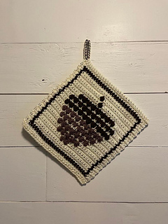 Ravelry: Acorn Puff Hot Pad pattern by Elisabeth Molnar