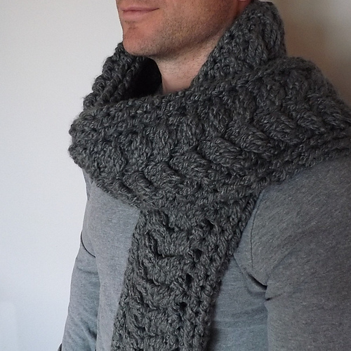 Ravelry: Elliott Scarf pattern by Lakeside Loops