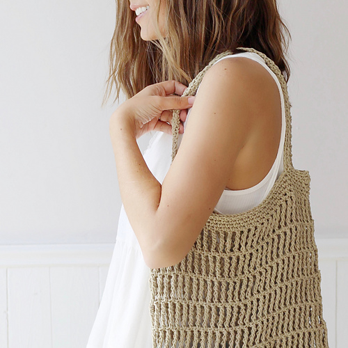 Ravelry: Zoey Mesh Bag pattern by Lakeside Loops