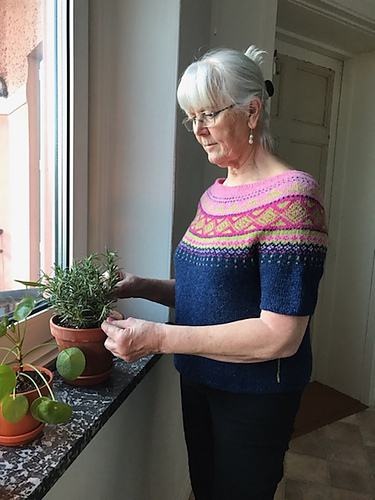 Ravelry: Cecily pattern by Knitting With Judit Horvath