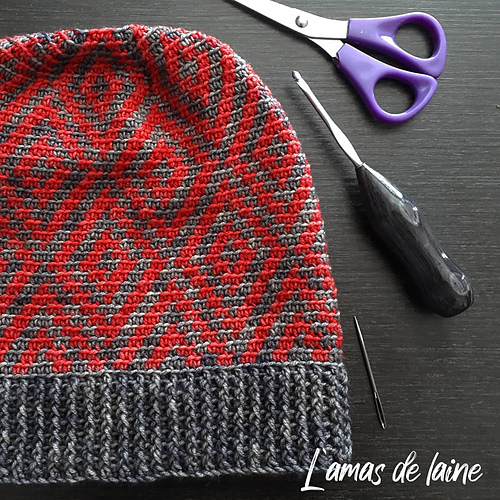 Ravelry: Enigma pattern by Sandra La Madeleine