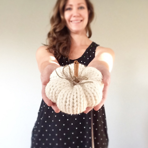 Ravelry: Sweet Pickin's Pumpkin pattern by Sarah Tattrie of Lamb & Co ...