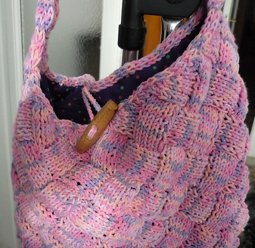 Ravelry: Entrelac bag pattern by Aurelia/Lana-luna