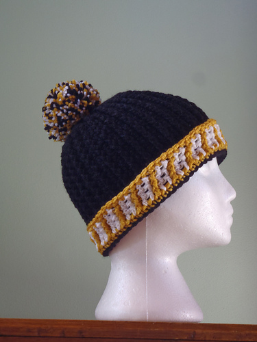 Ravelry: Diagonal Ribbed Hat - What's your slant? pattern by Lanea Kliner