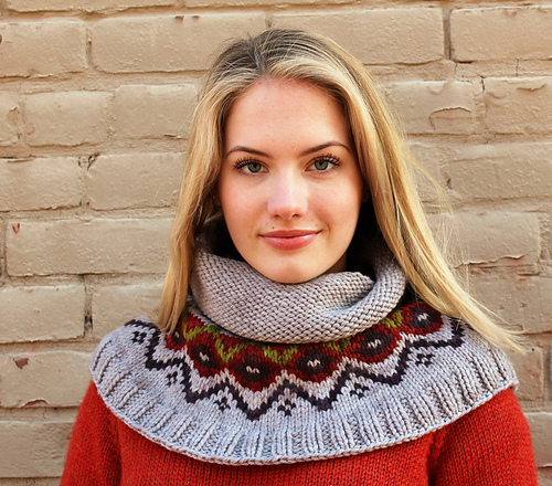 Ravelry: Midwinter pattern by Laura Aylor