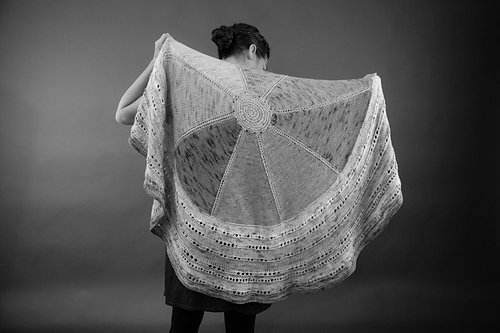 Ravelry: Lolette pattern by Laura Nelkin