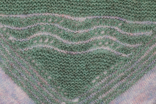 Ravelry: Bandola pattern by Laura Nelkin