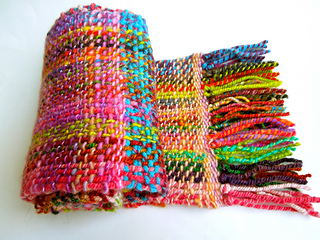 Ravelry: LauraSpinner's Rainbow Sprinkles Scarf