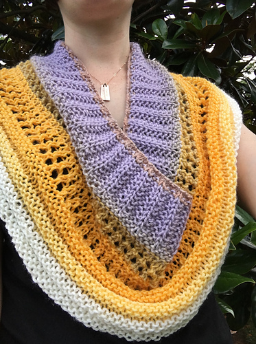 Ravelry: Layer Cake Loop pattern by steepndeep's Designs