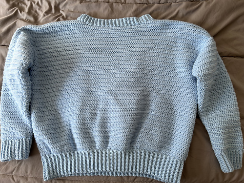 Ravelry: Snoopy Sweater pattern by Lauren b5624