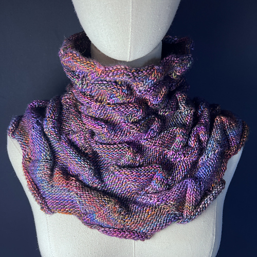 Ravelry: SWAG pattern by Lavish Craft