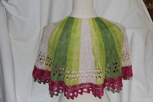 Ravelry: Merry Mantle pattern by Lynette Meek