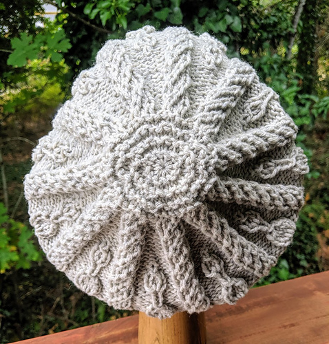 Ravelry: Brolly pattern by Lynette Meek