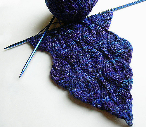 Ravelry: Leigh's Blue Candleflame Scarf
