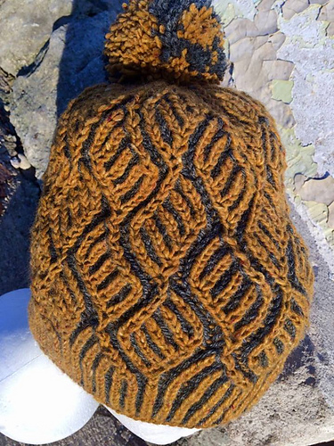 Ravelry: Chess Hat pattern by Raina K