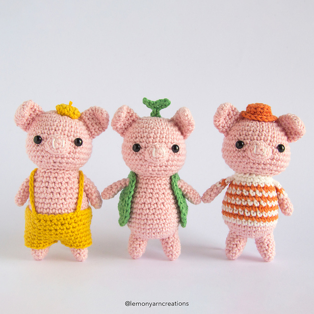 Ravelry: Three Little Pigs pattern by Lemon Yarn Creations