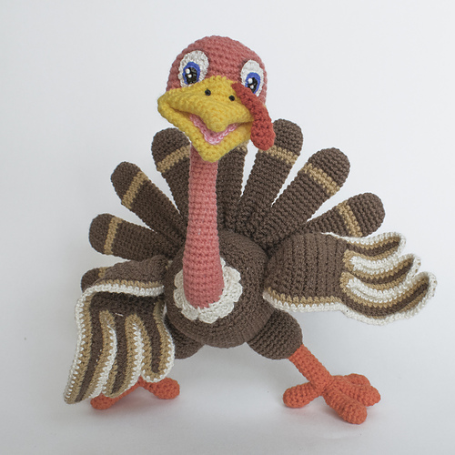 Ravelry: Naughty Gobbler and Turkey amigurumi pattern by Elena Pichugina