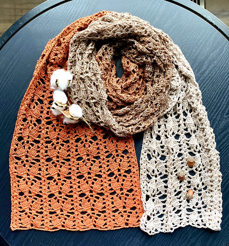 Ravelry: The Leaf Scarf pattern by LenyseaCrochet