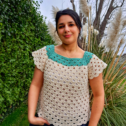 Ravelry: Grand Arches Top pattern by Leonela Cevallos