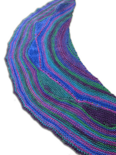 Ravelry: Sassy Short Row Shawl pattern by LeslieAnn Molnar-Grabowski