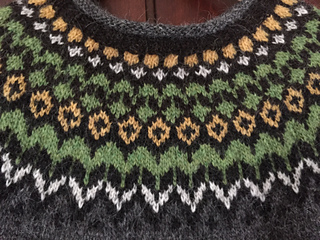 Ravelry: Letheresa's First Riddari