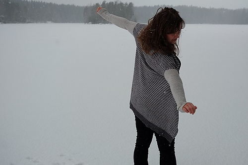 Ravelry: Travel Light pattern by SuviKnits