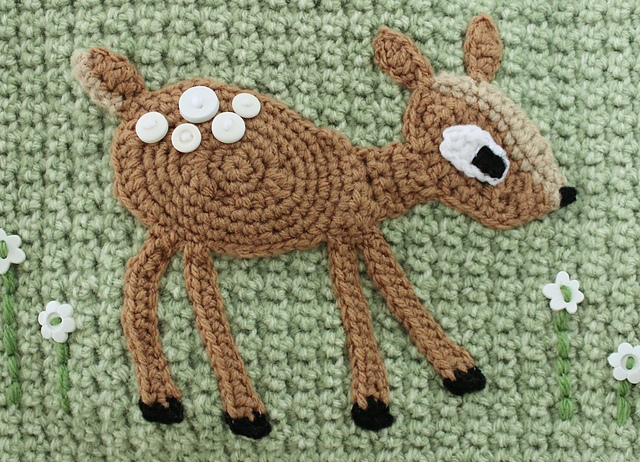 Ravelry: Little Fawn Applique pattern by Julie Lapalme