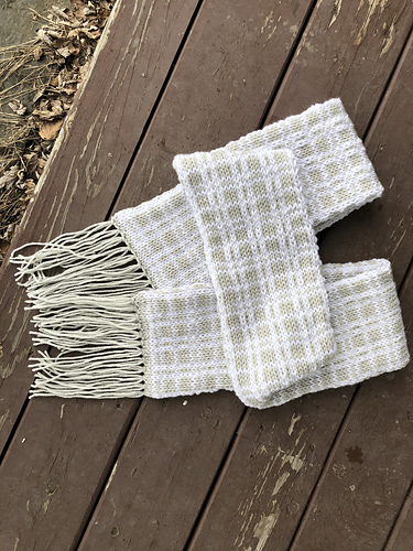 Ravelry: Tartan Plaid Scarf pattern by Justyna Srock