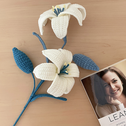 Ravelry: Lily Flower pattern by Lily's Lyric